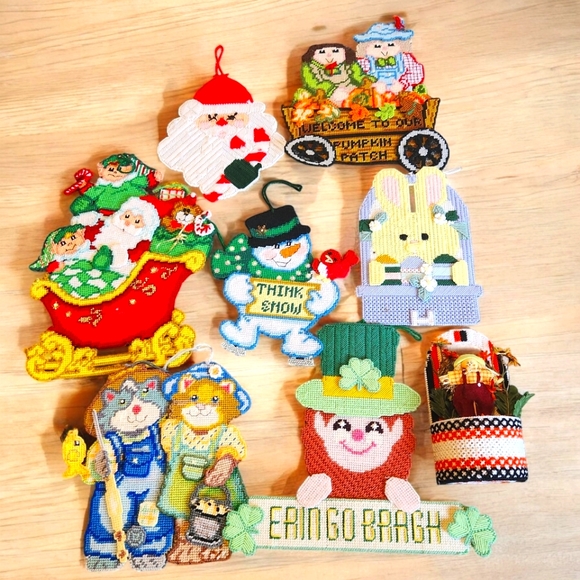 Wall Decor | Needlepoint On Plastic Canvas Lot Of 8 Holiday Seasonal ...